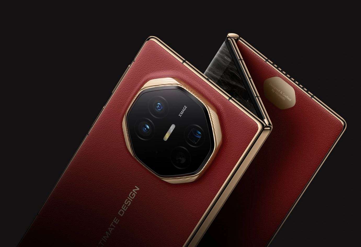 Huawei Mate XT, ecco il primo smartphone al mondo con triplo schermo